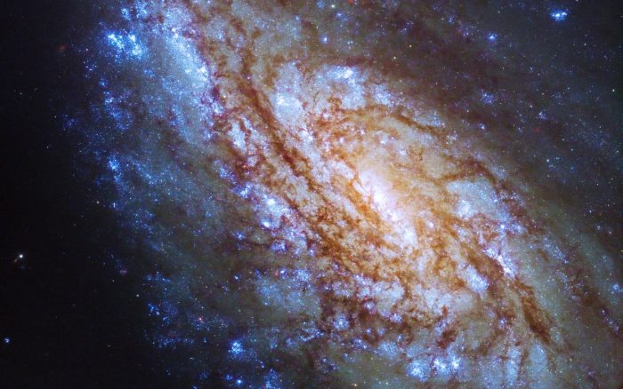 Hubble: una straordinaria immagine dell’ammasso della Vergine ...