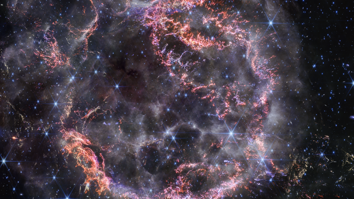 Ecco la nuova immagine del telescopio James Webb di una stella esplosa ...